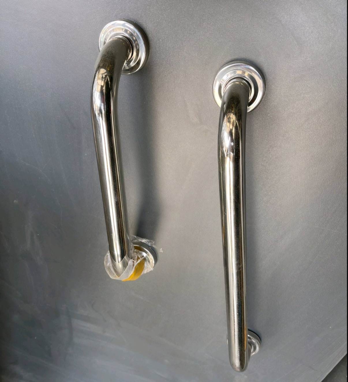 Ručke za Kupatilo - SAMO KLIKNI